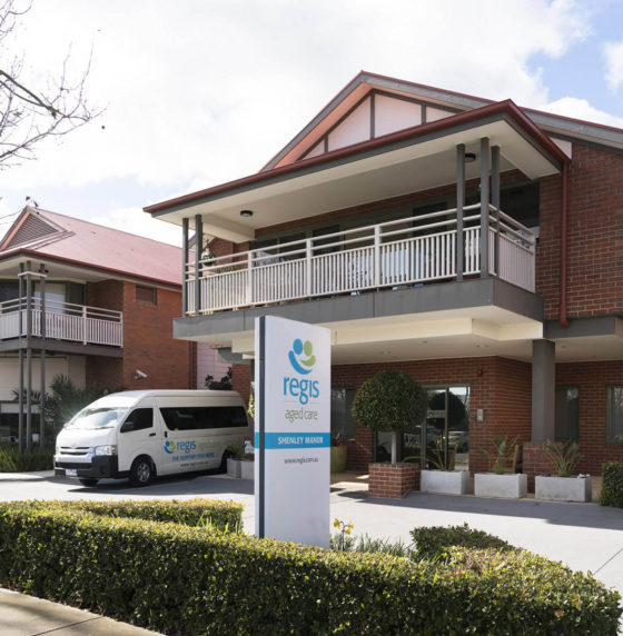 Aged Care | Aged Care Melbourne | Regis Aged Care | Aged Care Services