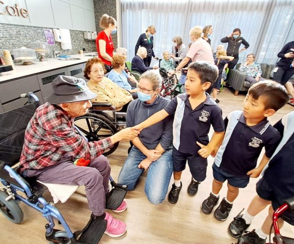 Intergenerational Program: Bridging the Gap Between Young and Old ... Intergenerational Program: Bridging the Gap Between Young and Old ...