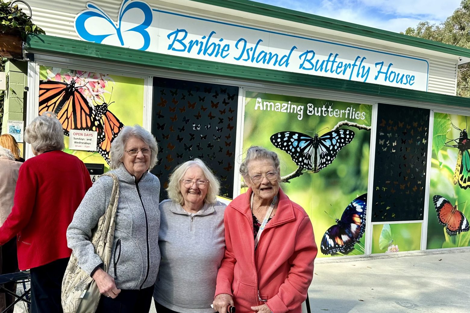Outing to the Bribie Island Butterfly House – Regis Aged Care